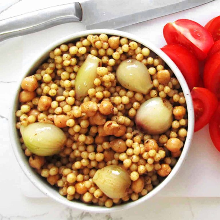 Moghrabieh Lebanese Pearl Couscous (Vegan)