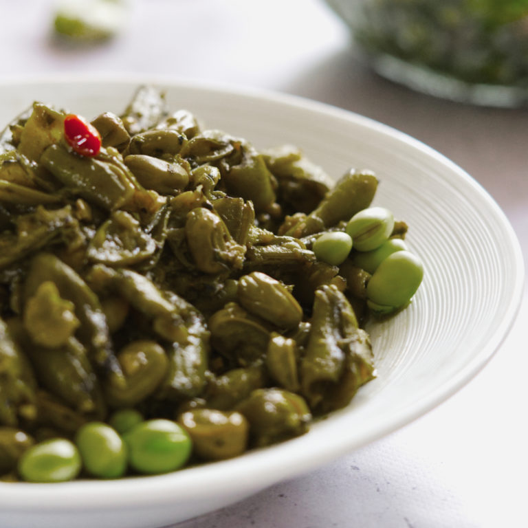 Loubieh Bi Zeit (Lebanese green beans - Loubia)