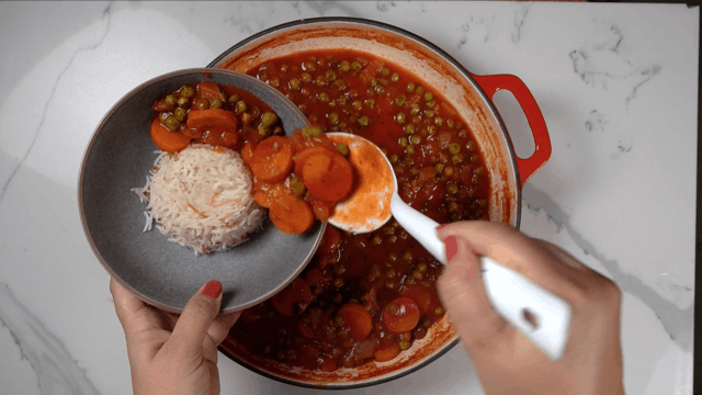 Bazella (Vegan Lebanese Stewed Peas & Carrots) • Plant Based Folk