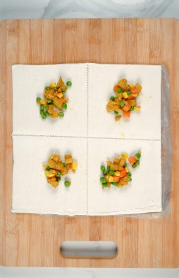 Easy Vegetable Curry Puffs with Puff Pastry