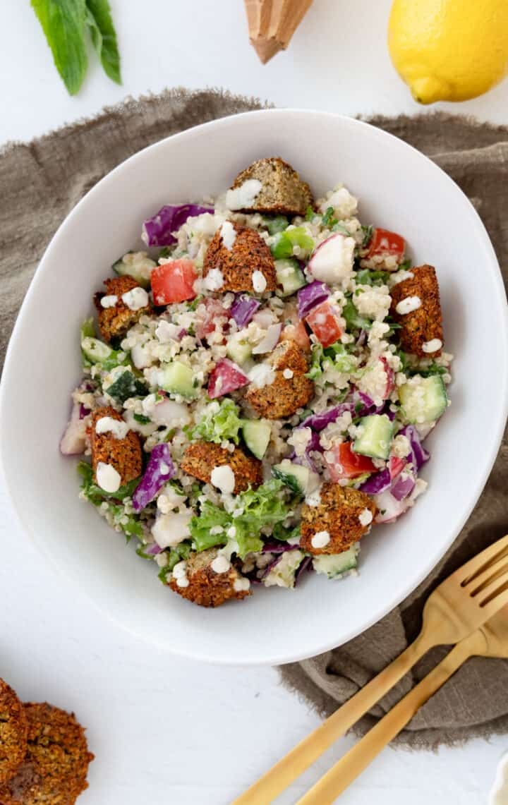 Falafel Salad With Tahini Dressing
